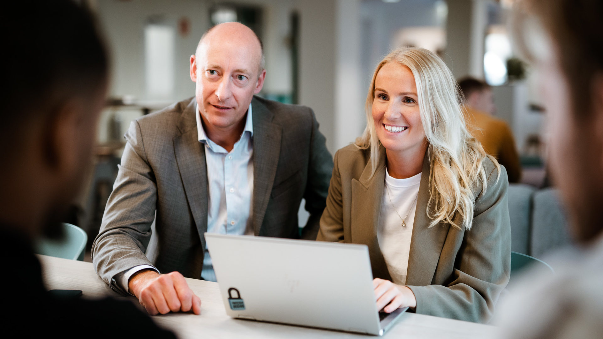 Vi hjälper dig med Informationssäkerhet & compliance • Accigo